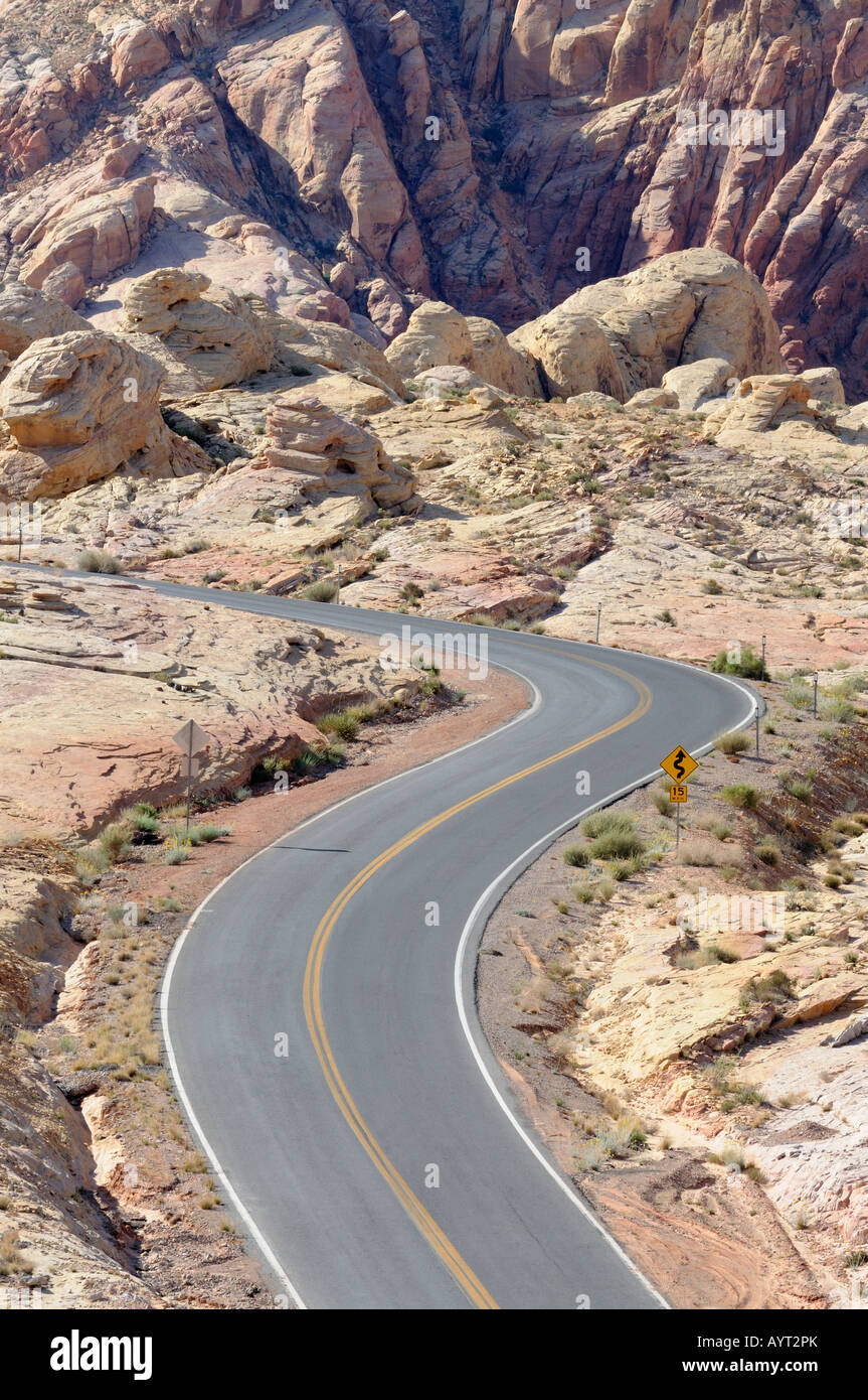 A road winding through rocky desert Stock Photo - Alamy
