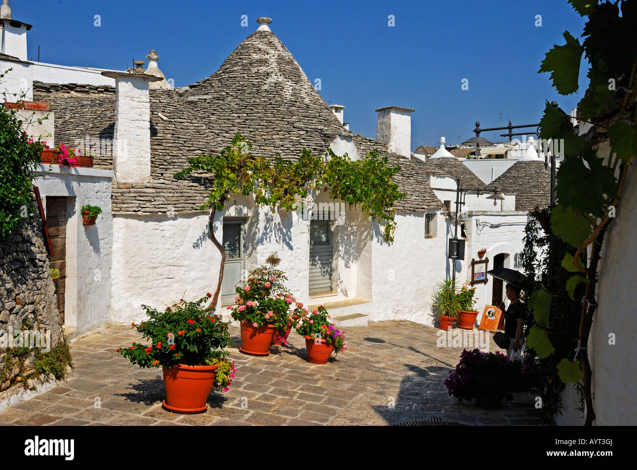 Trulli, round houses of Alberobello, UNESCO World Heritage Site, Valle ...