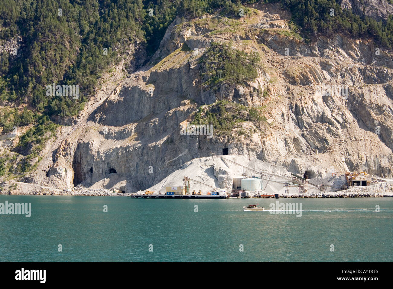 Mining olivine at Relling in Robbervika, Norway Stock Photo - Alamy