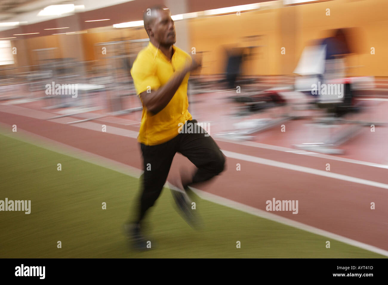 Record breaking high jump hi-res stock photography and images - Alamy