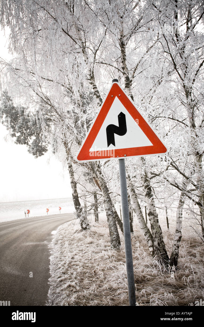 Bend in road traffic sign hi-res stock photography and images - Alamy