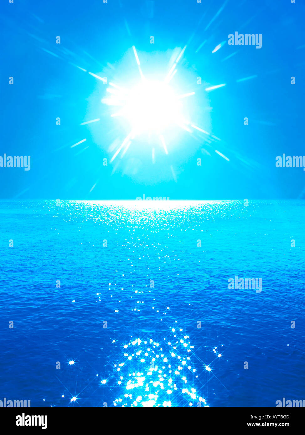 Sparkling ocean water under a bright sun Stock Photo - Alamy