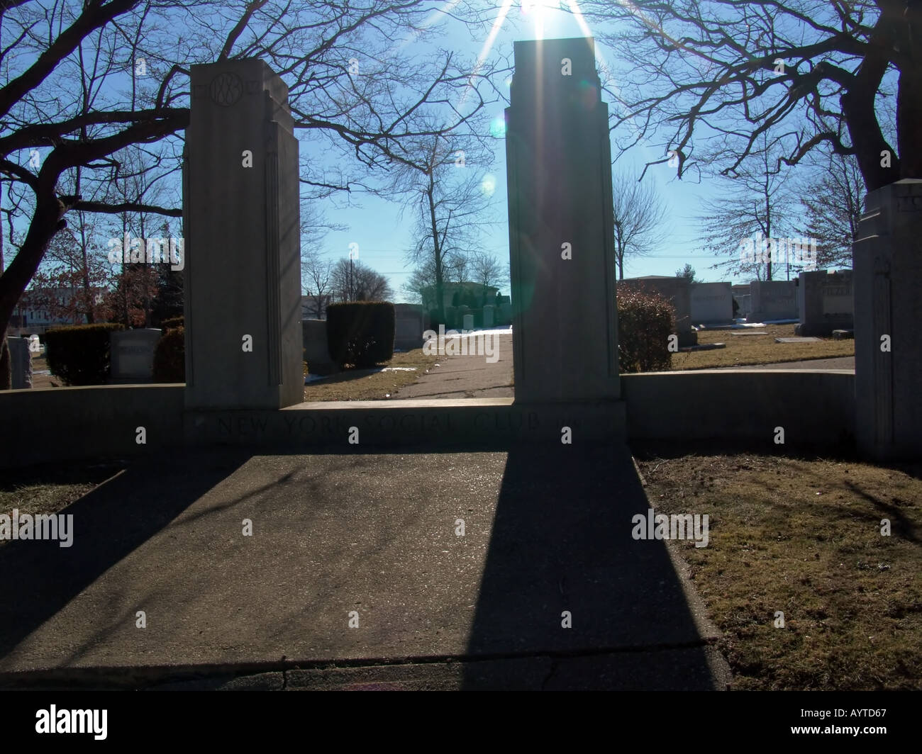 Settin sun hi-res stock photography and images - Alamy