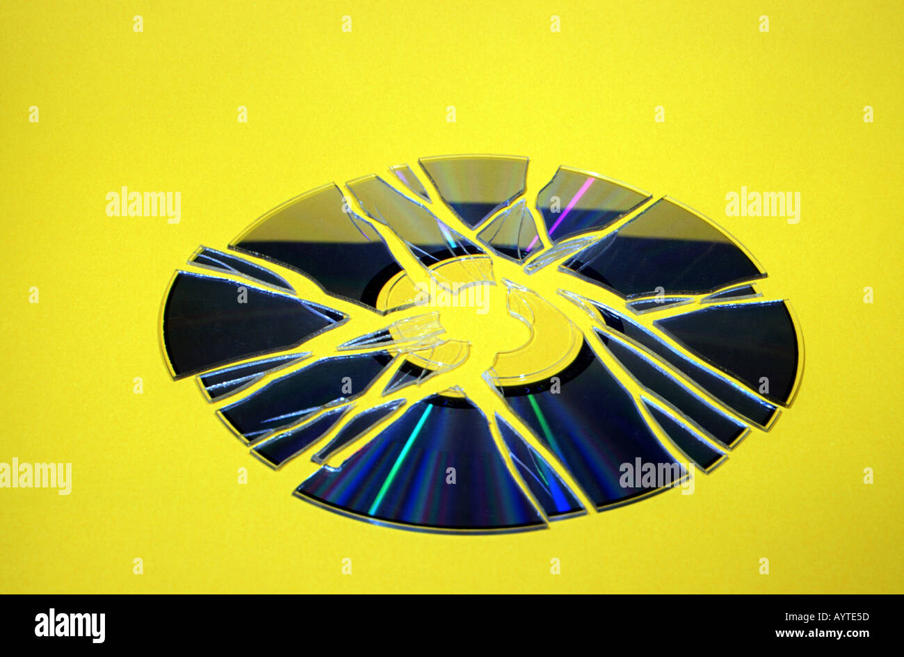 Broken CD Rom Stock Photo - Alamy