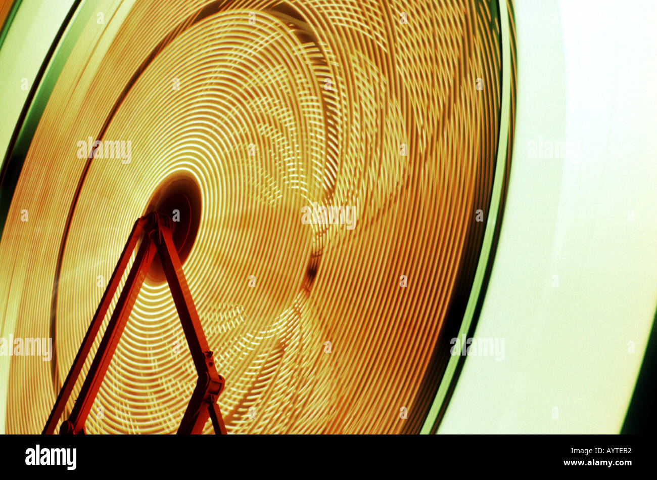 Spinning Ferris Wheel Stock Photo - Alamy