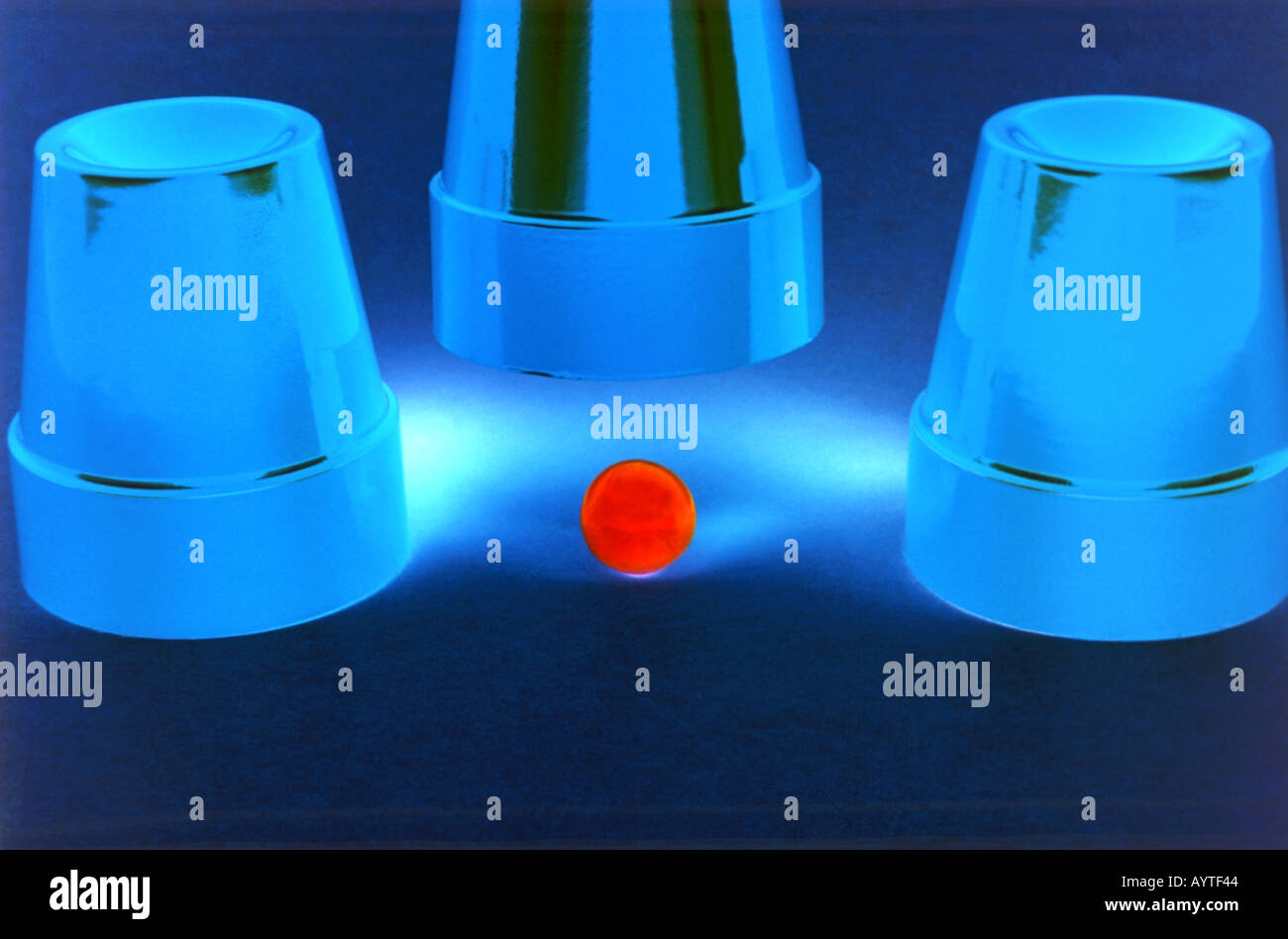 Cups game hi-res stock photography and images - Alamy