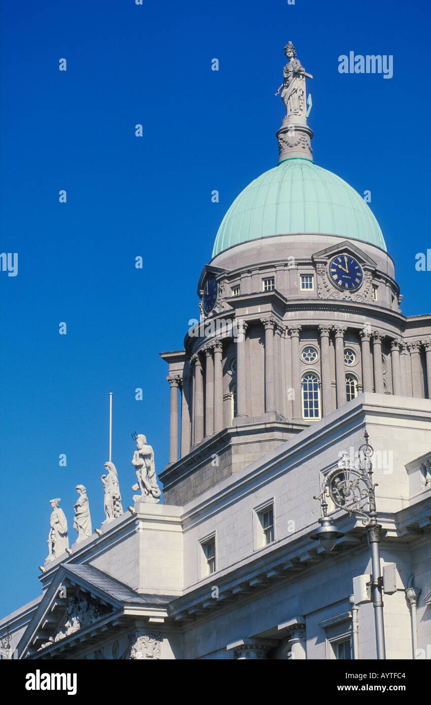 Irish georgian neo classical architecture hi-res stock photography and ...