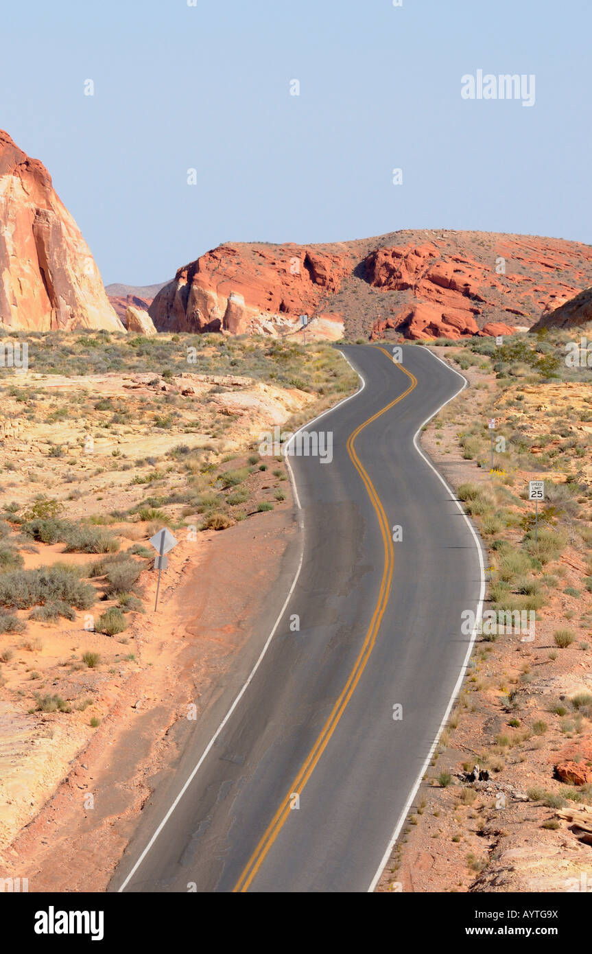 A road winding through rocky desert Stock Photo - Alamy