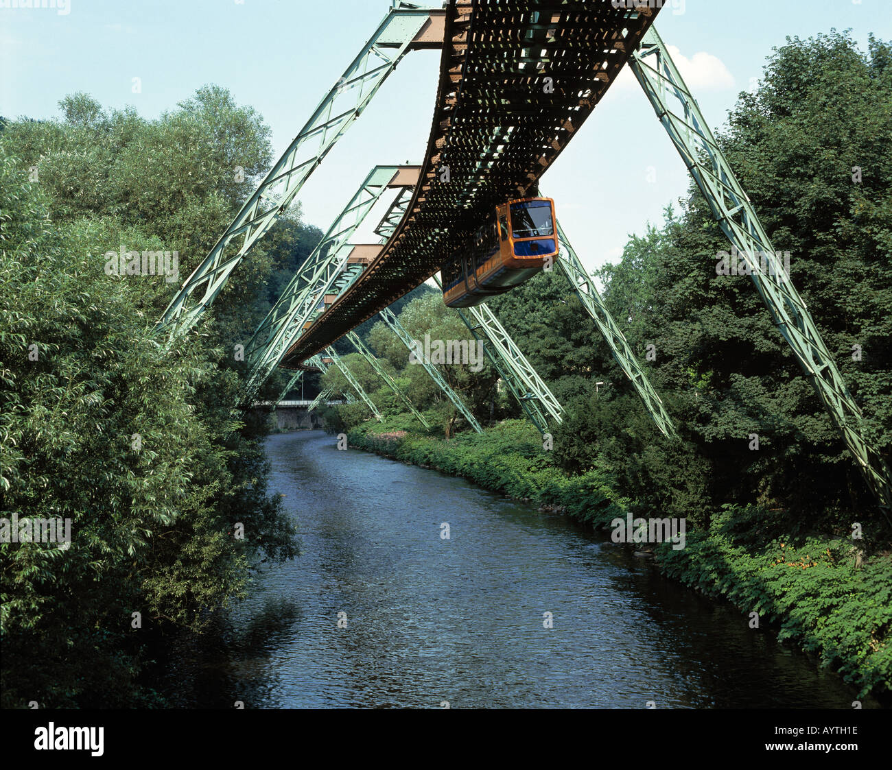 Schwebebahn suspension railway hi-res stock photography and images - Alamy