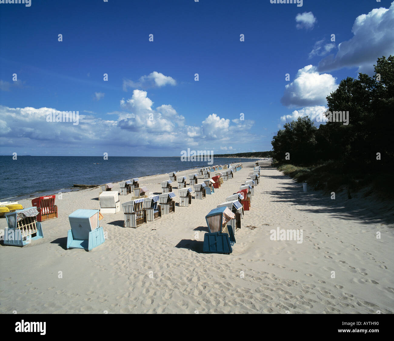 Badestrand, Strandkoerbe, Strandbad, Schwimmbad, Freibad, Lubmin ...