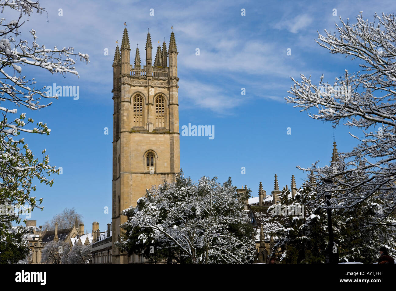 Magdalen college in the snow,oxford,england Stock Photo - Alamy