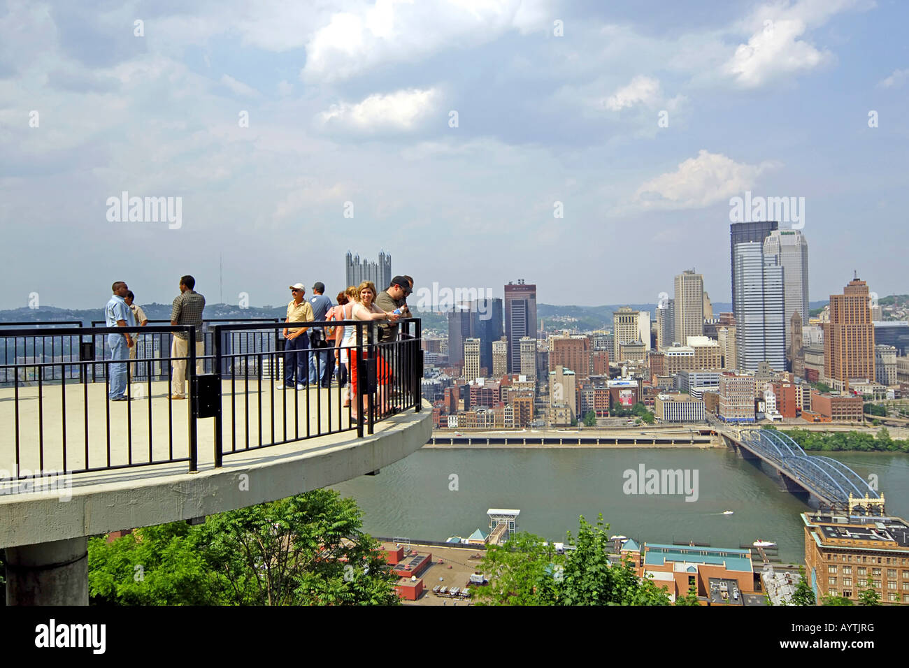 Mount washington pittsburgh aerial hi-res stock photography and images ...
