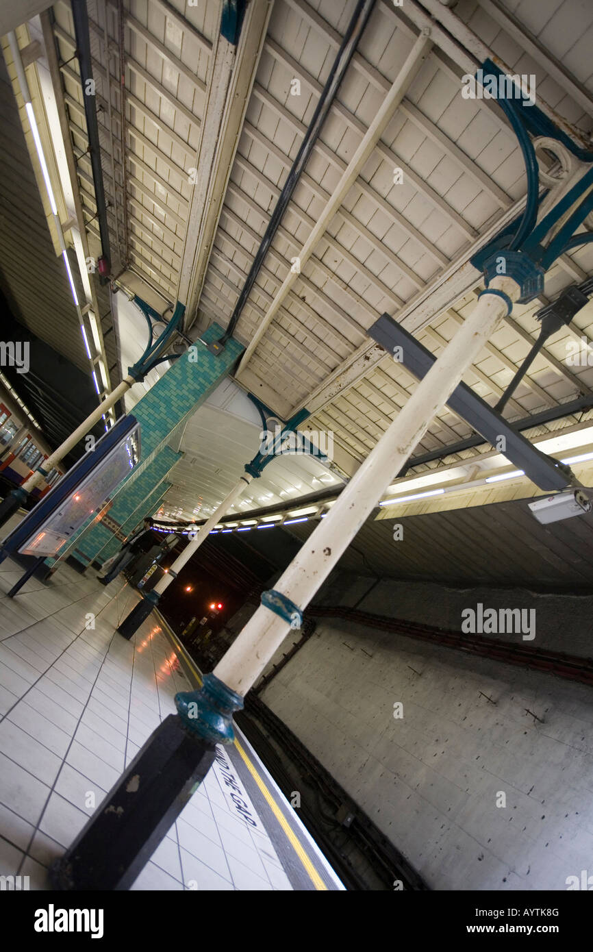 Aldgate Underground Subway Station London England UK Stock Photo - Alamy
