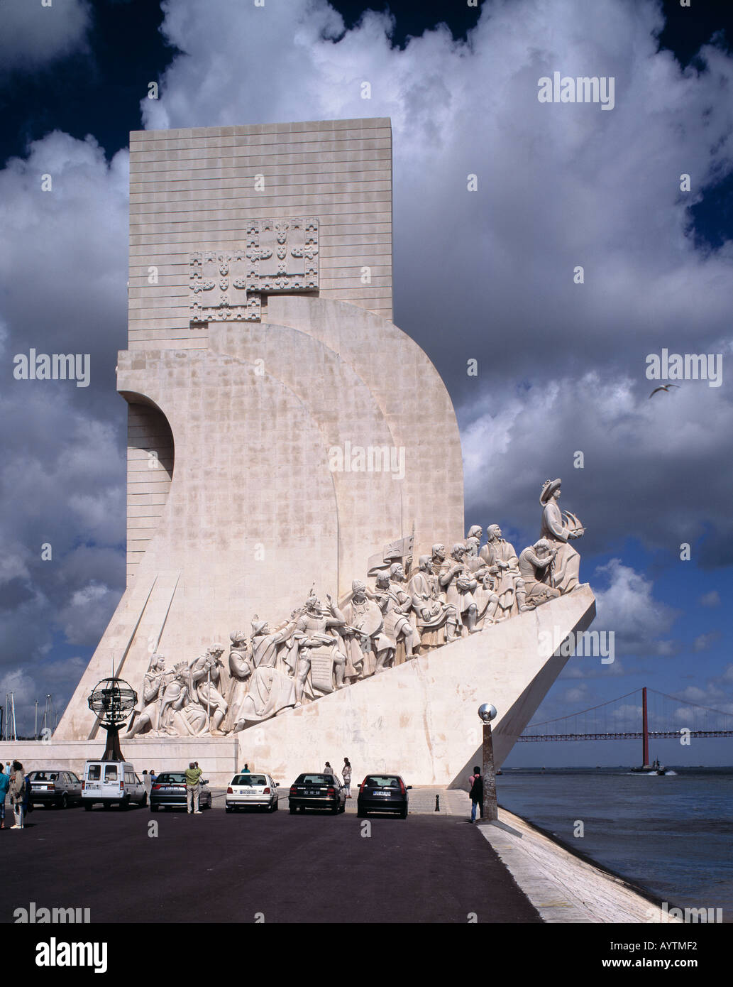 Denkmal der Entdeckungen am Tejo in Lissabon-Belem, Entdecker, Heinrich ...