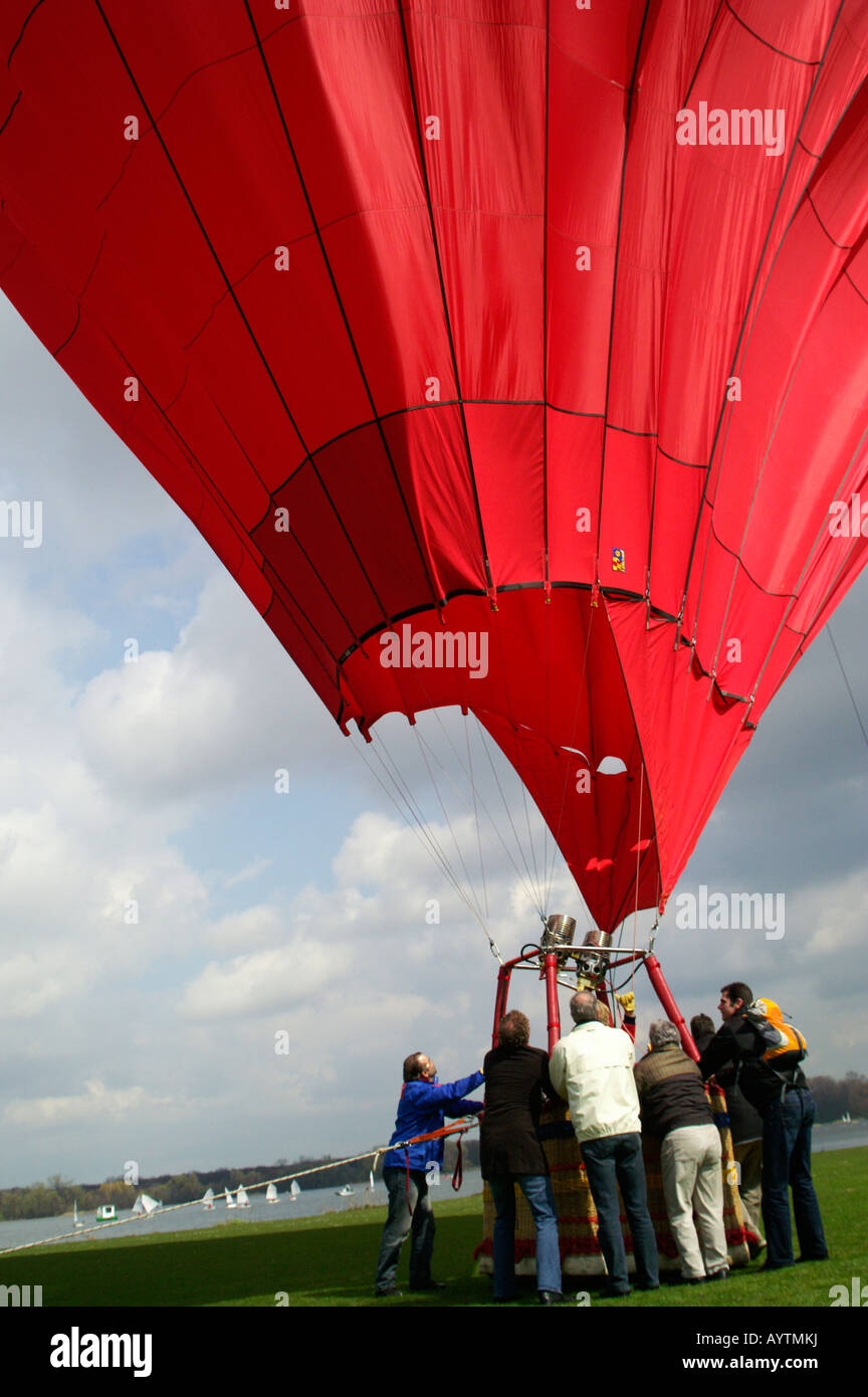 Balloon harness hi-res stock photography and images - Alamy