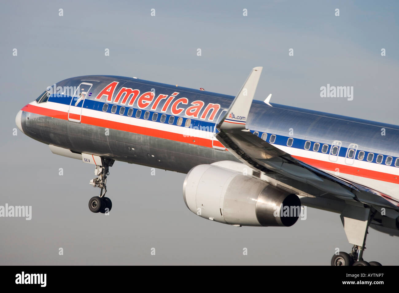 American AIrlines Boeing 757 with winglets Stock Photo - Alamy