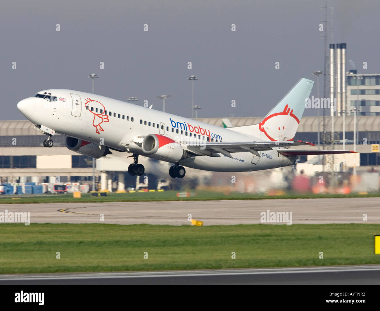 BMI Baby Boeing 737 Stock Photo - Alamy