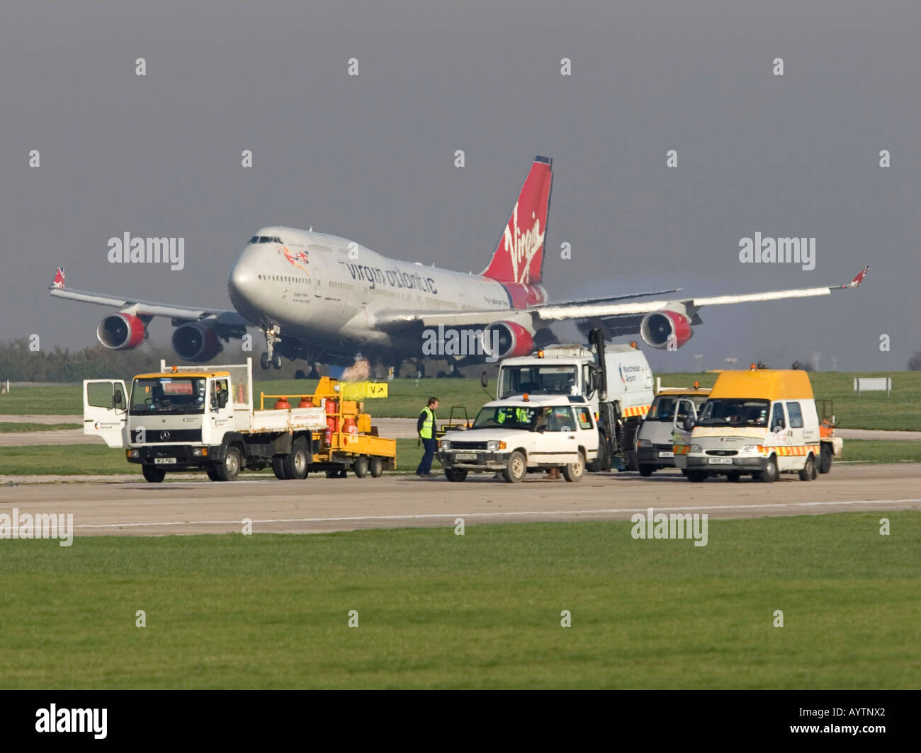 Transportation manchester airport virgin atlantic hi-res stock ...