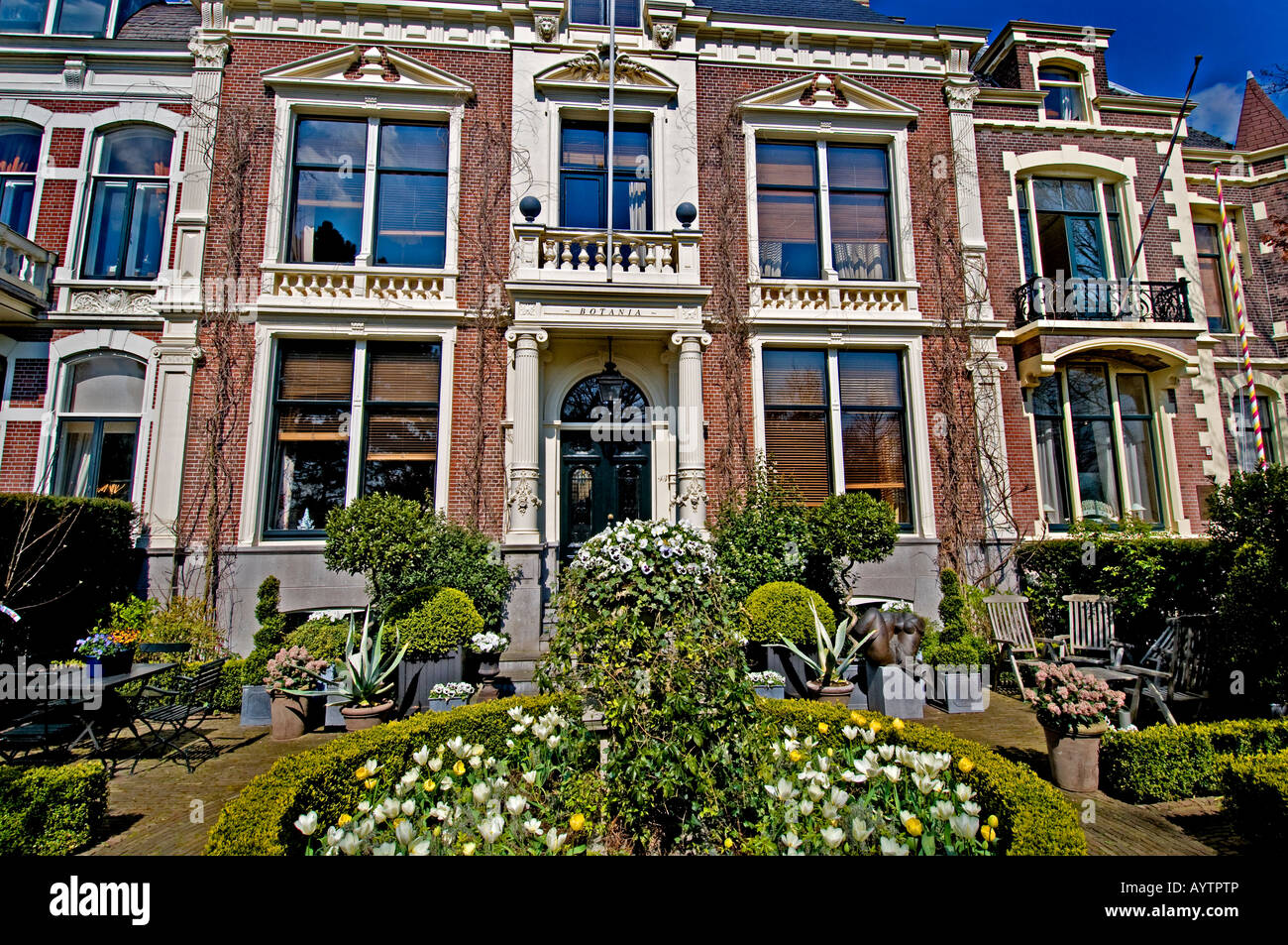 Leiden netherlands holland plantsoen singel town house Min Brinkman ...