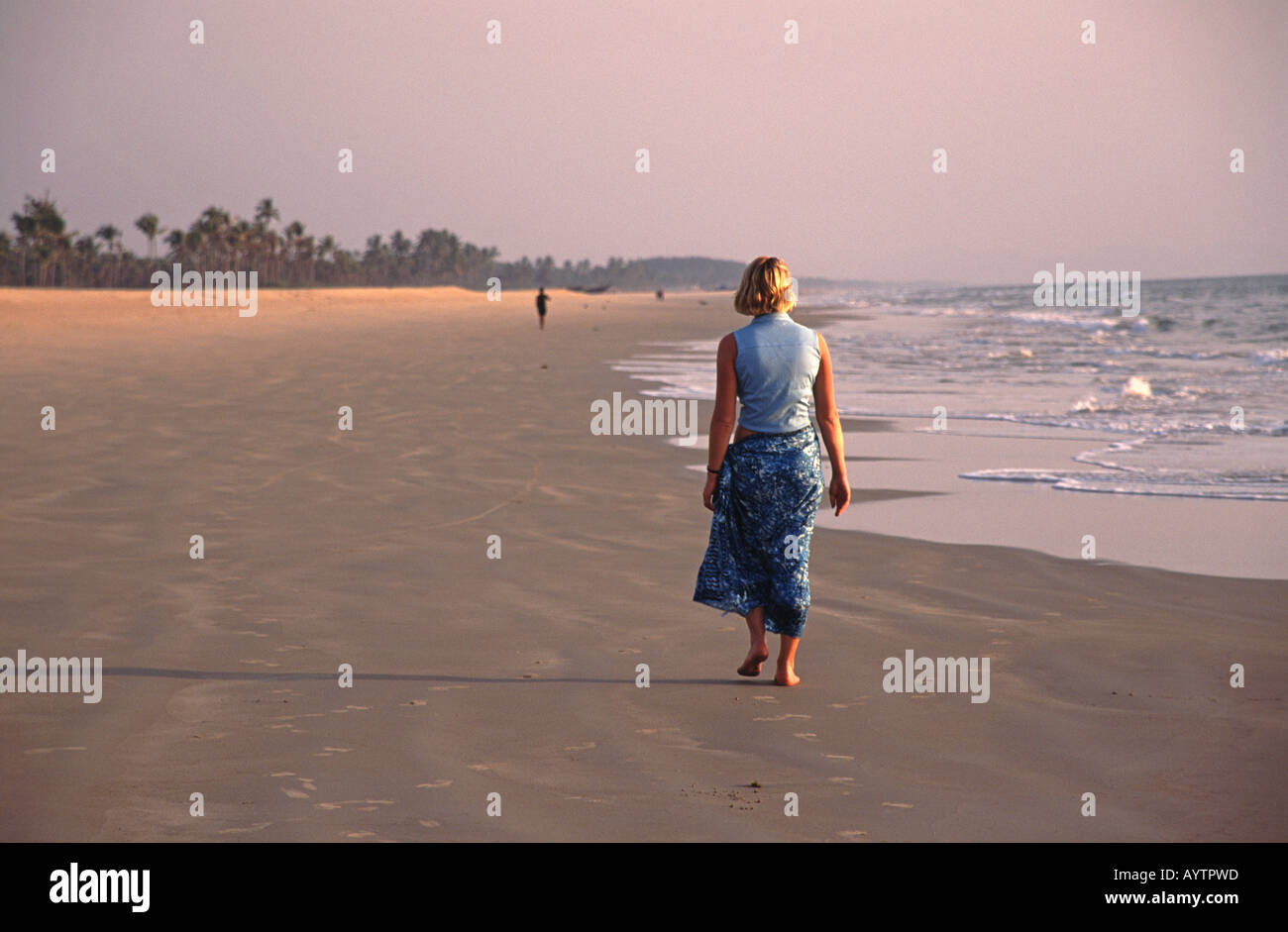 INDIA Dawn on Colva Beach at Arossim in Goa Stock Photo - Alamy