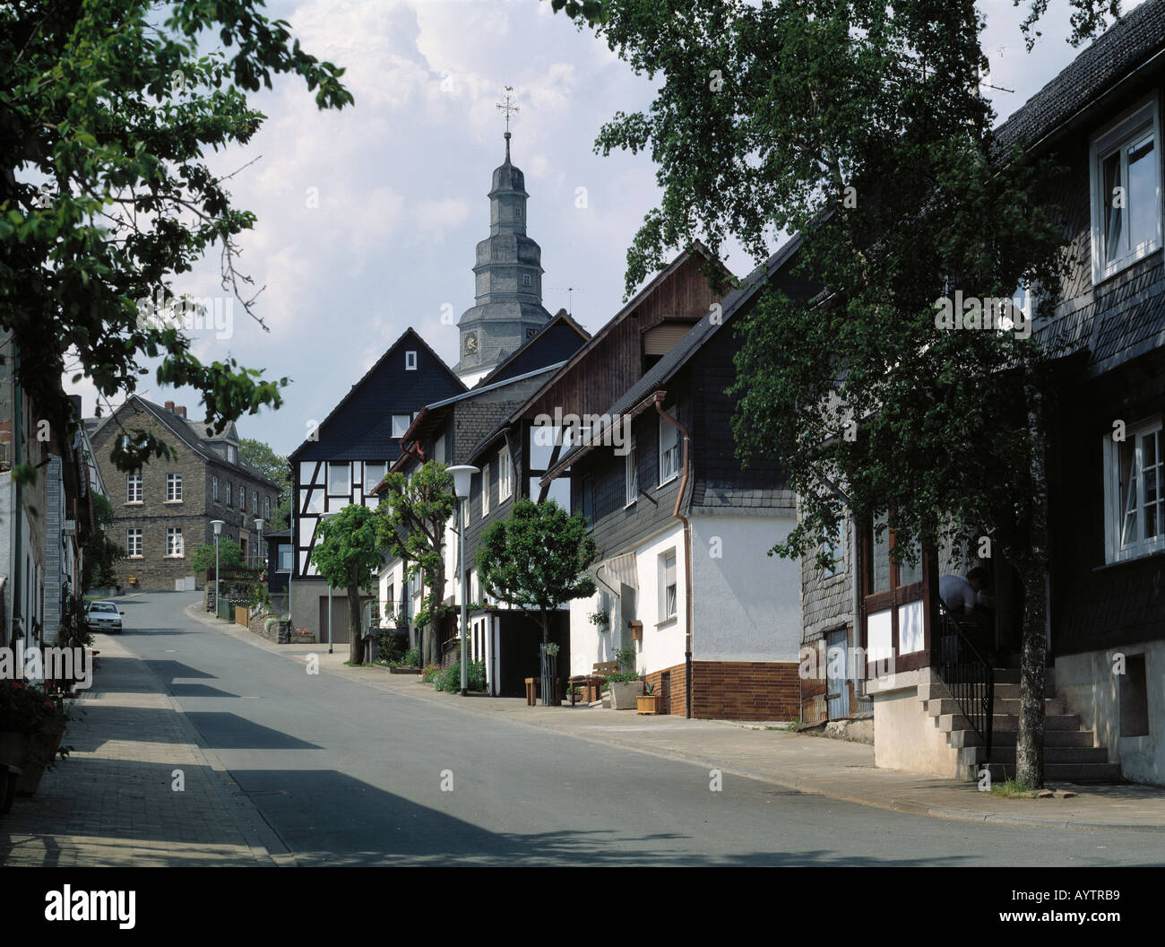 Stadtansicht mit Kirche, Hallenberg, Naturpark Rothaargebirge ...