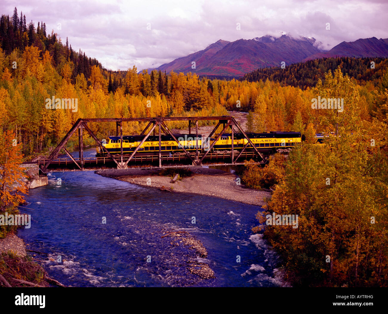 Trestle bridge railroad bridge locomotive hi-res stock photography and ...
