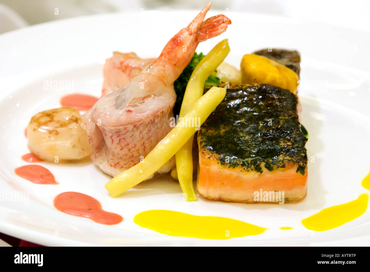 Baby snapper hi-res stock photography and images - Alamy