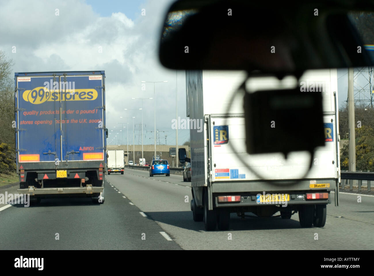 A mirror mounted camera tracks the speed of a lorry on the M1 in ...