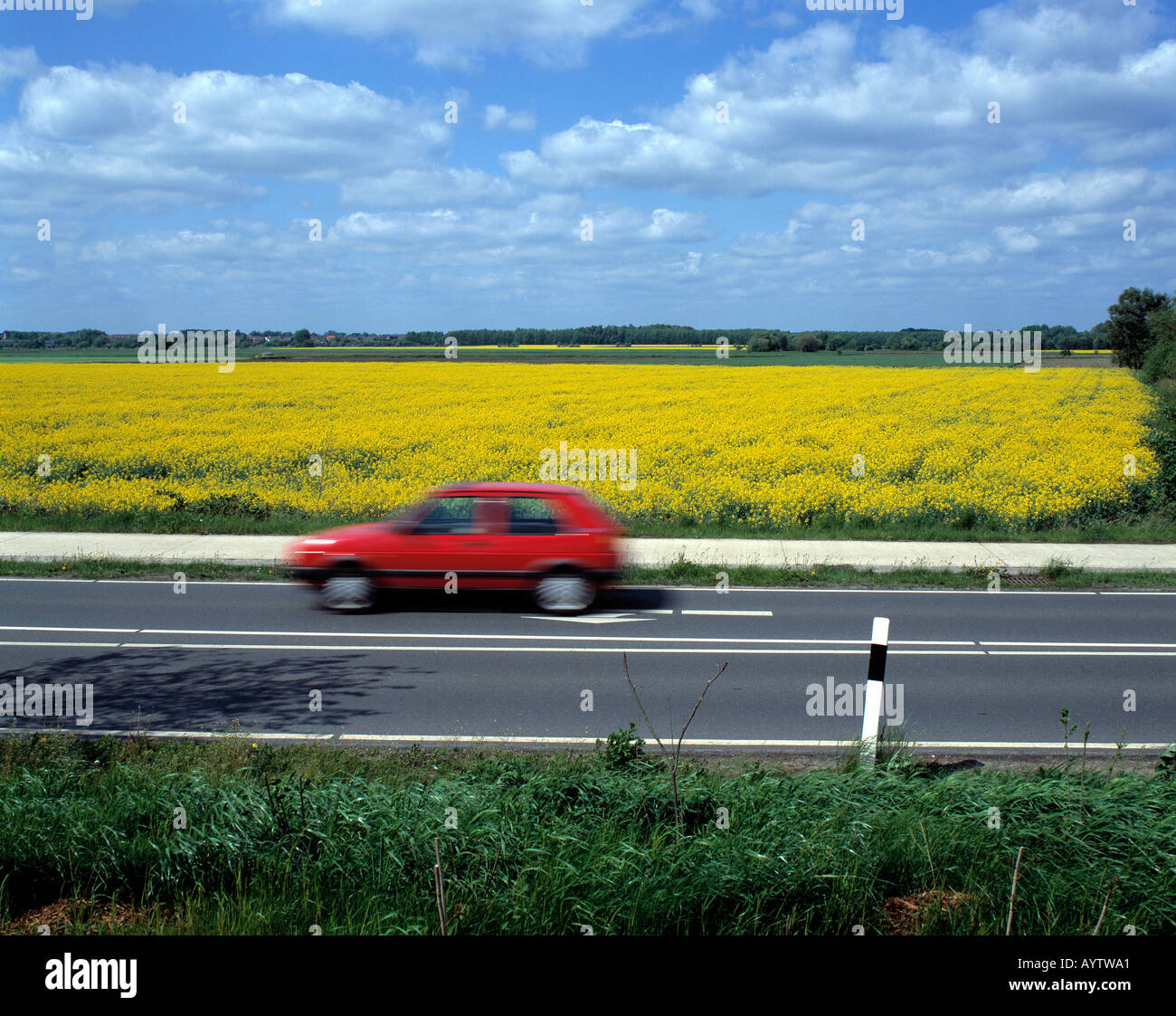 Motor car driving hi-res stock photography and images - Alamy
