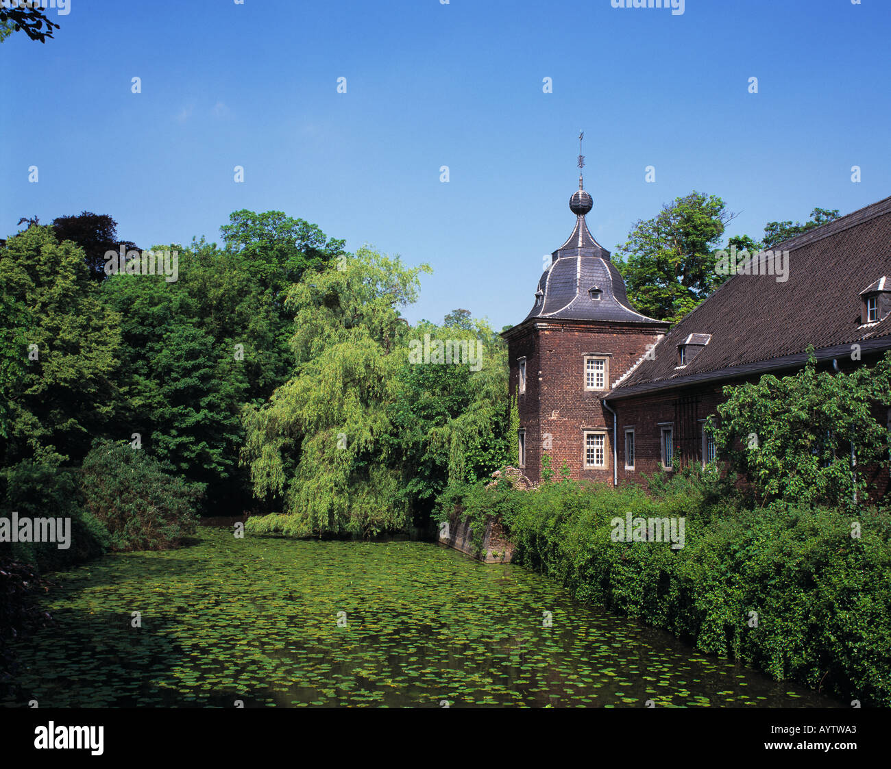 Wasserschloss Heltorf in Duesseldorf-Angermund, Rhein, Nordrhein ...