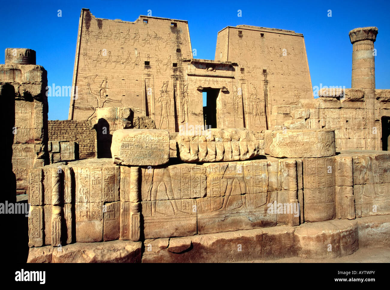 The temple of Horus Edfu Egypt Stock Photo - Alamy