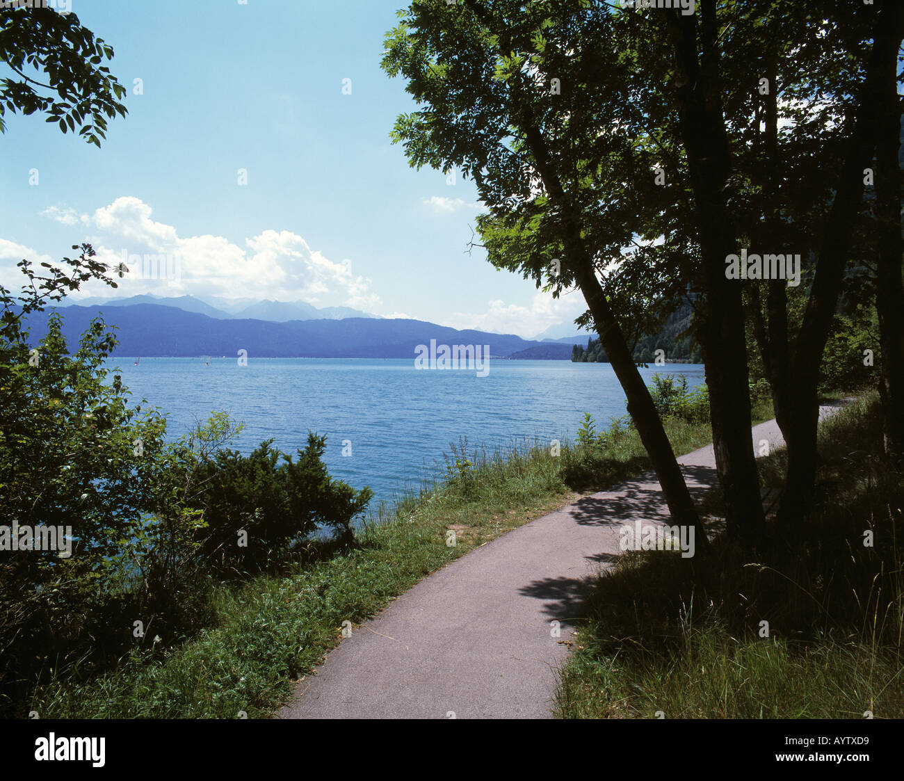 Walchensee im Isarwinkel, Alpen, Oberbayern Stock Photo - Alamy