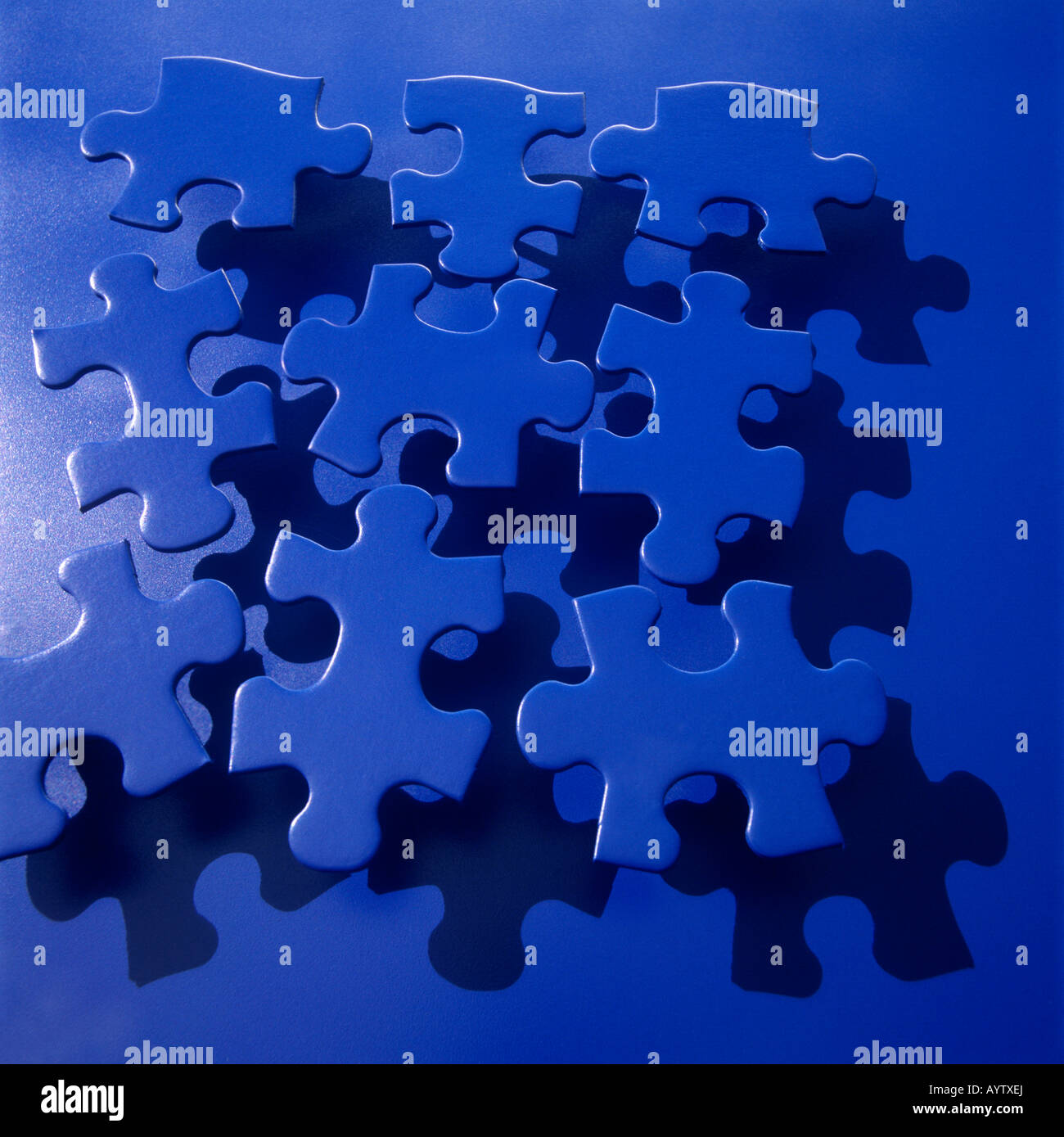 Jigsaw puzzle hi-res stock photography and images - Alamy