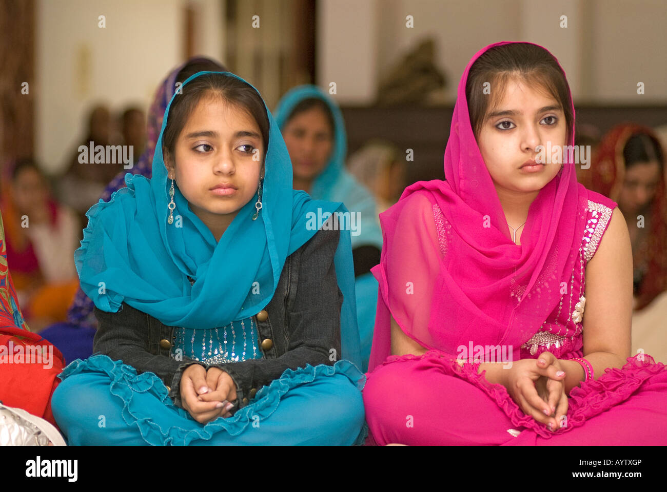 Indian girl in sikh costume hi-res stock photography and images - Alamy
