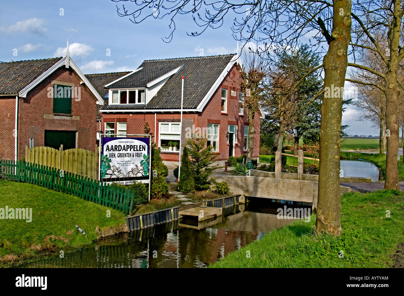 Field potatoes farmer dutch hi-res stock photography and images - Alamy