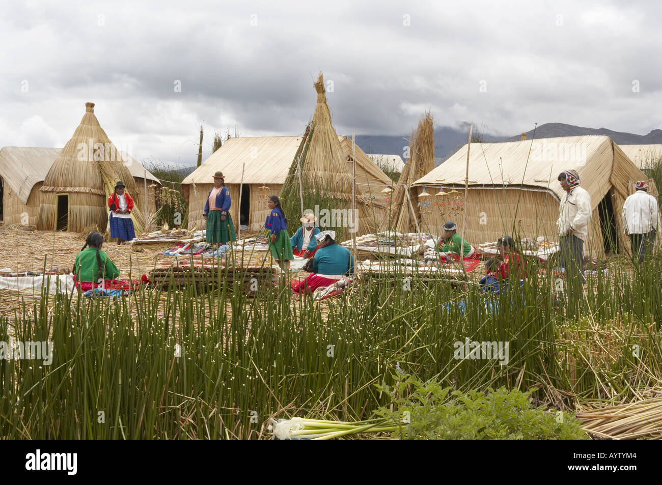 Uros Indian Community Lake Titicaca Peru Stock Photo - Alamy