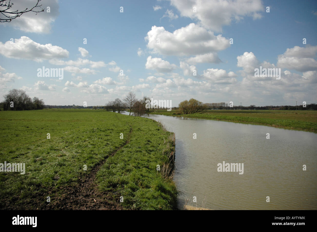 River waveney valley hi-res stock photography and images - Alamy