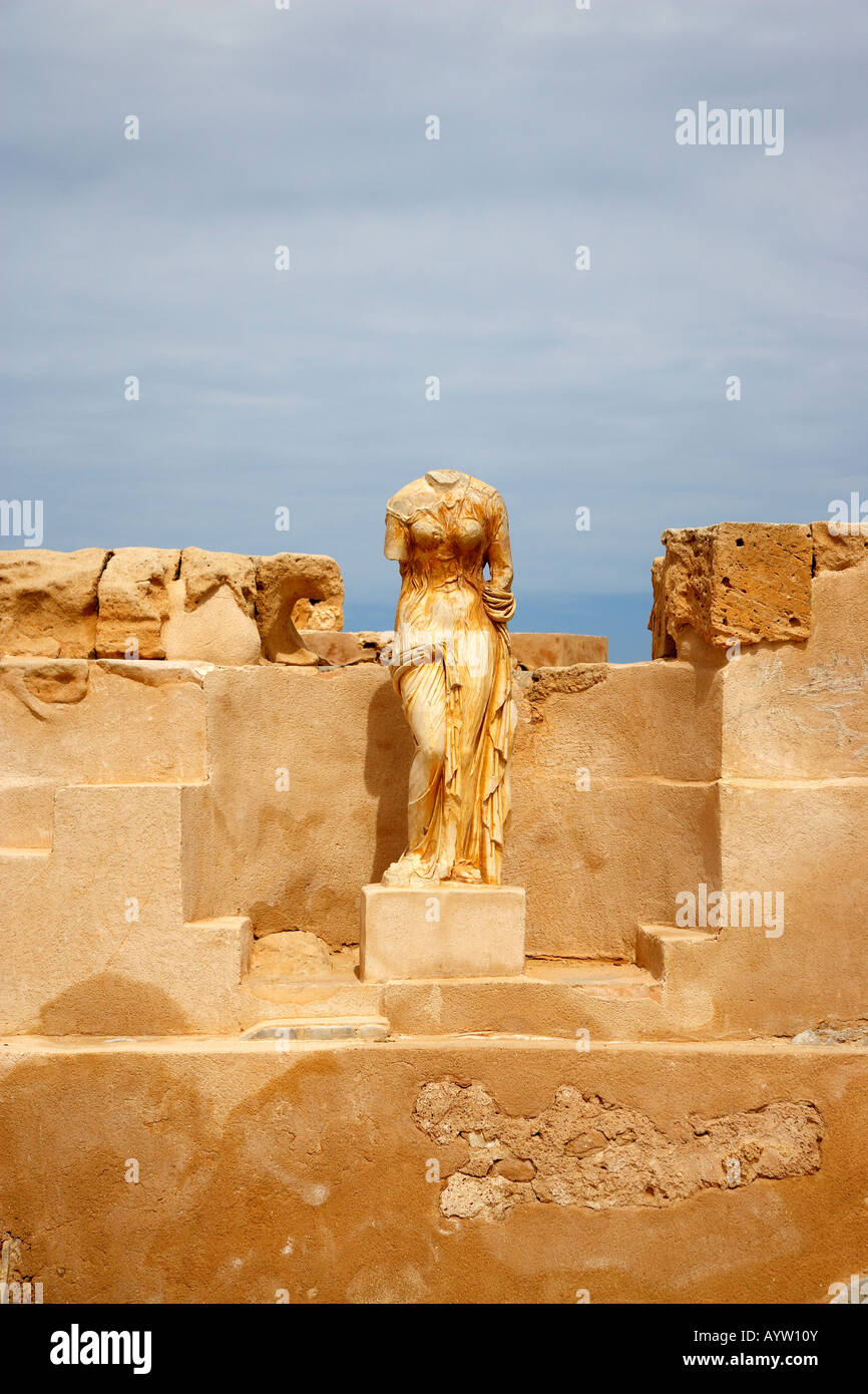 Statue in the Ancient Roman City of Sabratha, Libya Stock Photo - Alamy