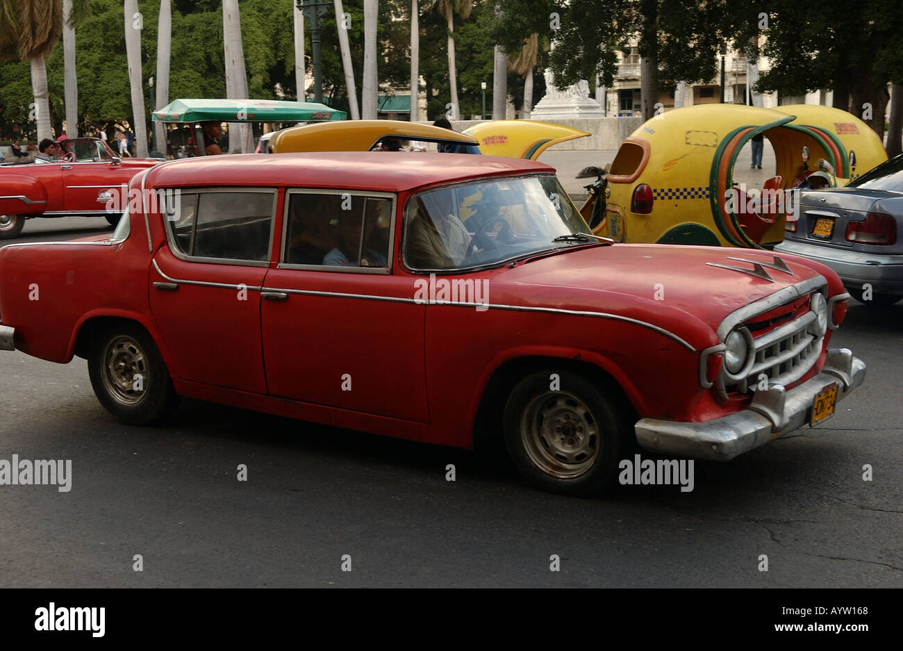 Side profile of an antique car Havana Cuba Stock Photo - Alamy