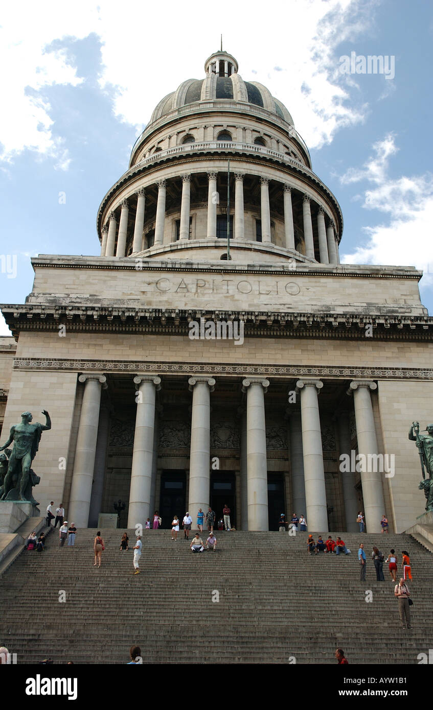 Facade government hi-res stock photography and images - Alamy