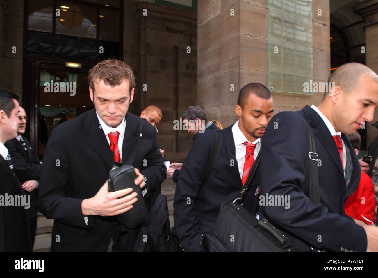 Tim howard manchester united hi-res stock photography and images - Alamy