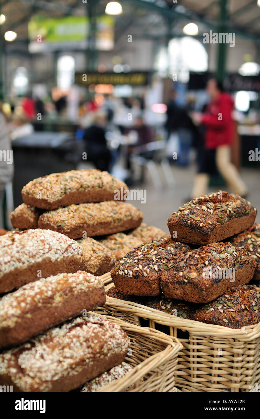 Fresh home made bread at indoor food market Stock Photo - Alamy