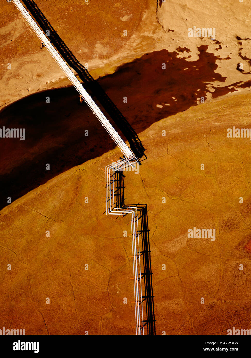 A North Slope oil pipeline in Alaska Stock Photo - Alamy