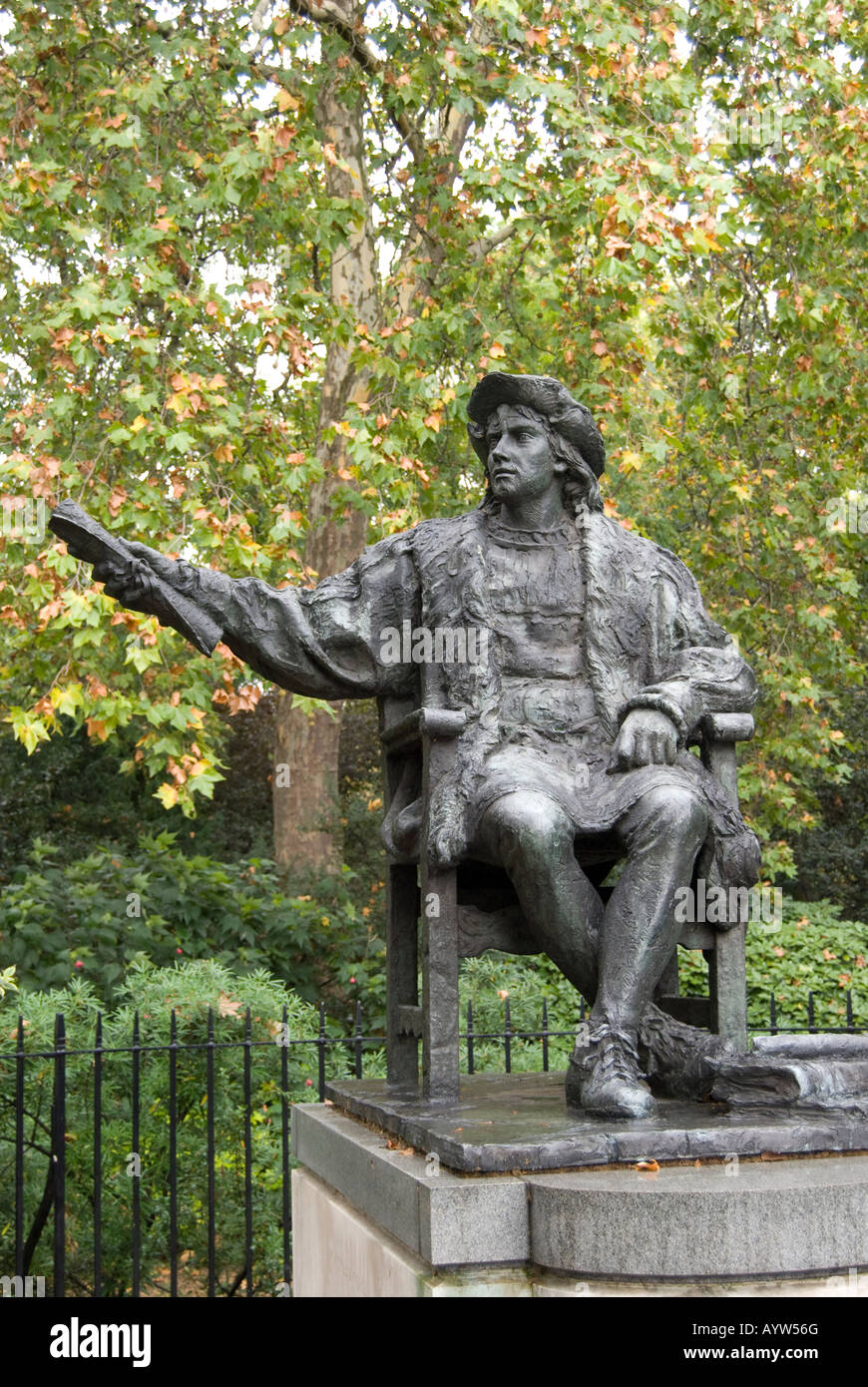 London embassy row hi-res stock photography and images - Alamy