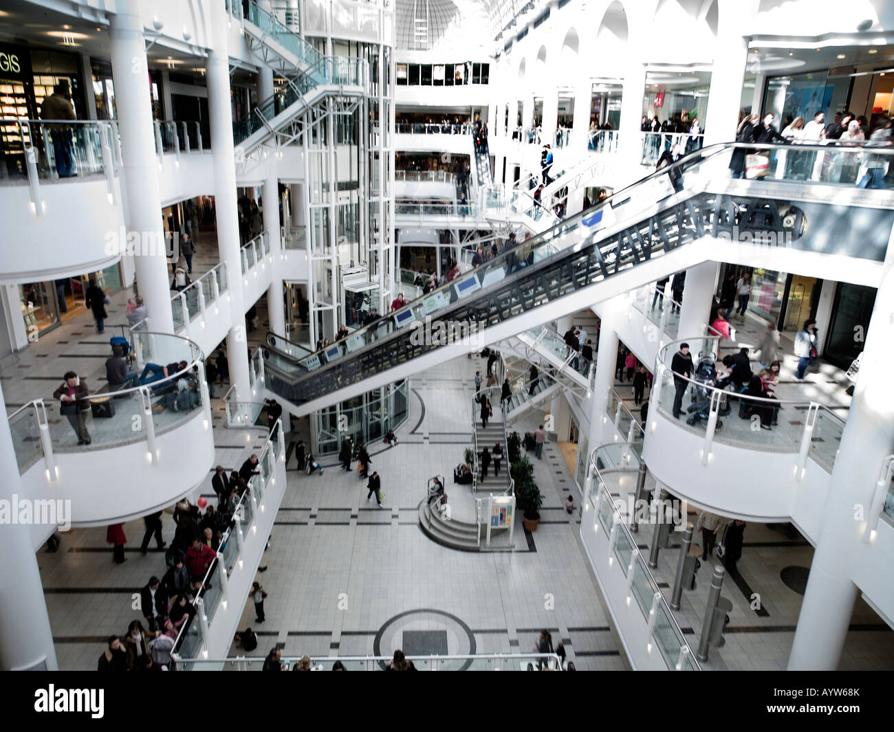 white painted modern shopping centre or complex or mall Stock Photo - Alamy