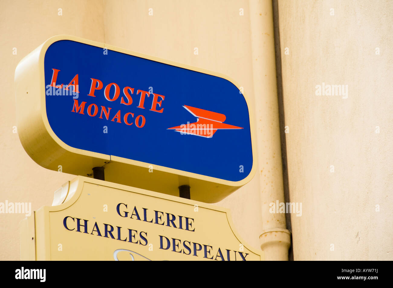 The french post office logo hi-res stock photography and images - Alamy