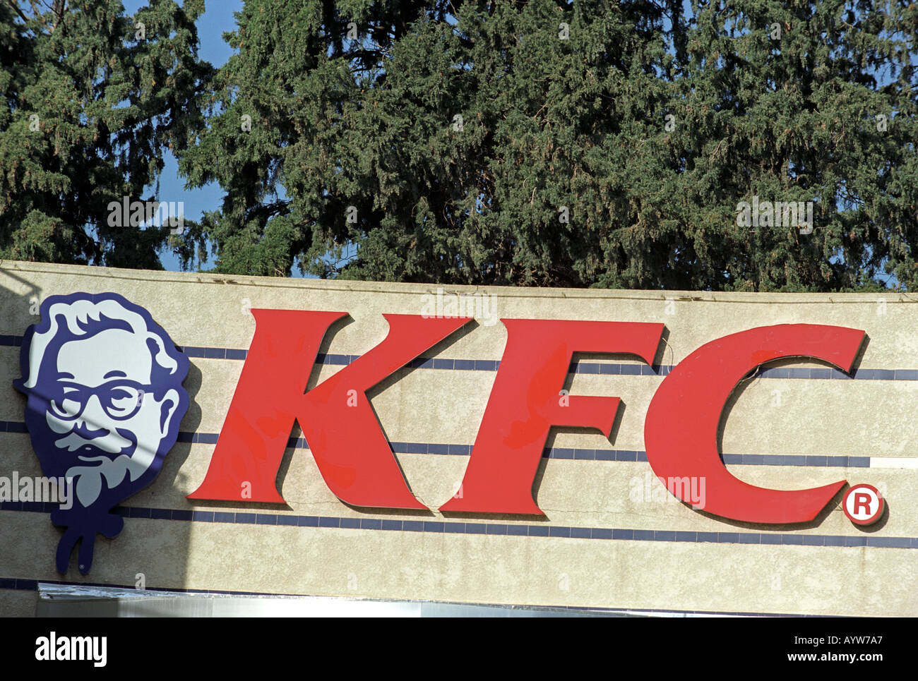 Kfc exterior sign usa hi-res stock photography and images - Alamy