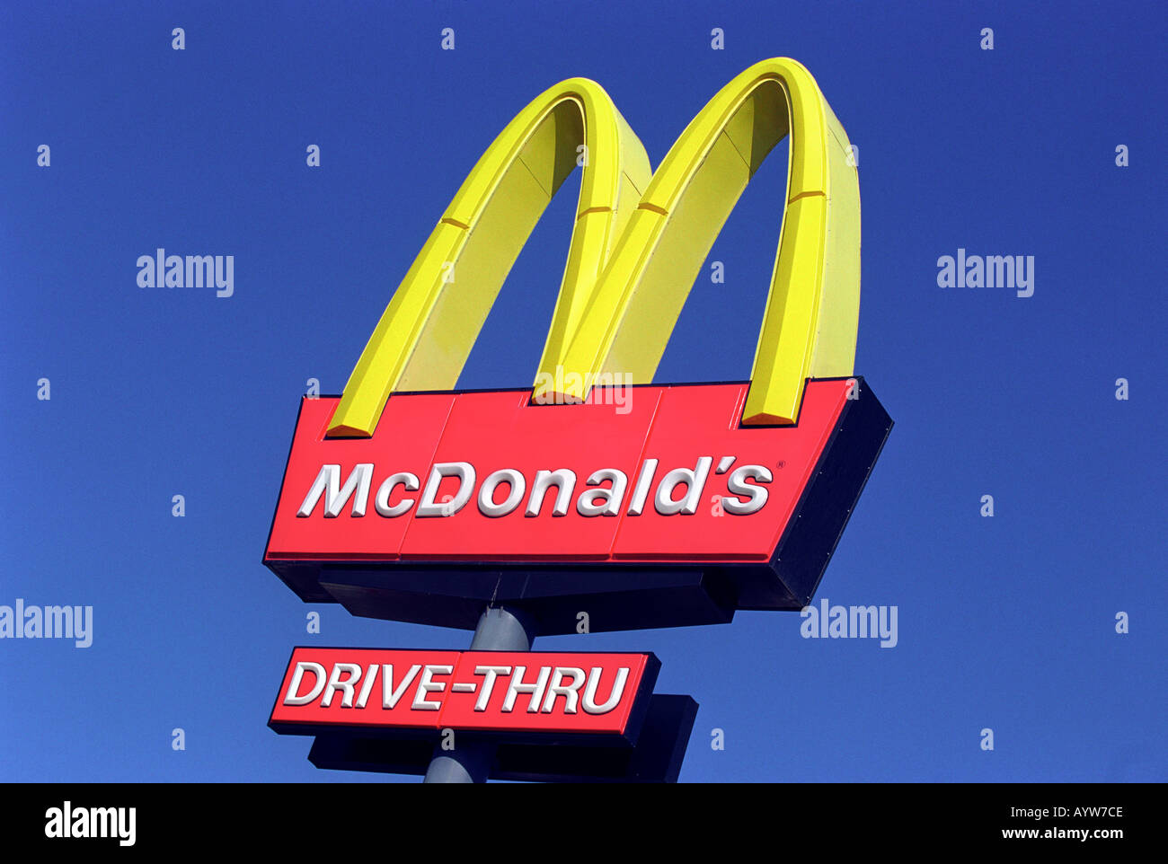 A McDonald s sign Stock Photo - Alamy