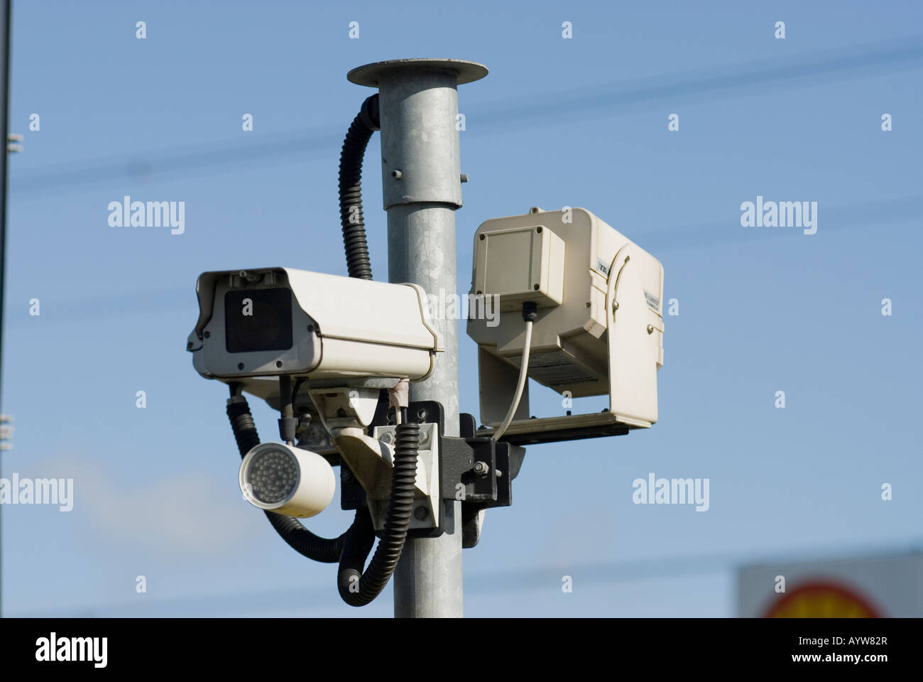 Closed circuit television cameras hi-res stock photography and images ...