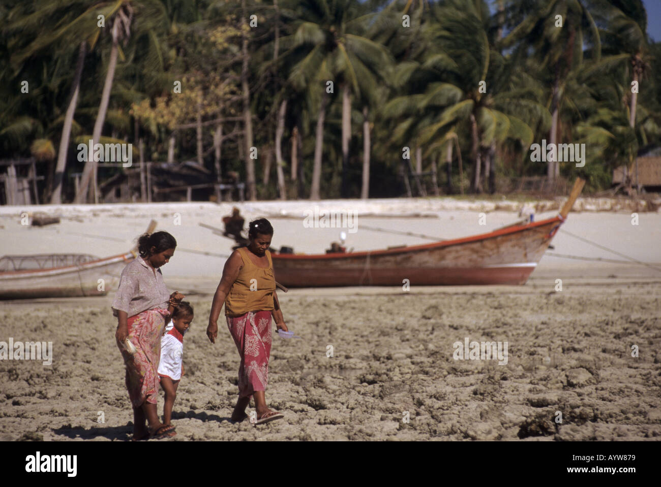 Sea gypsy boy boat hi-res stock photography and images - Alamy